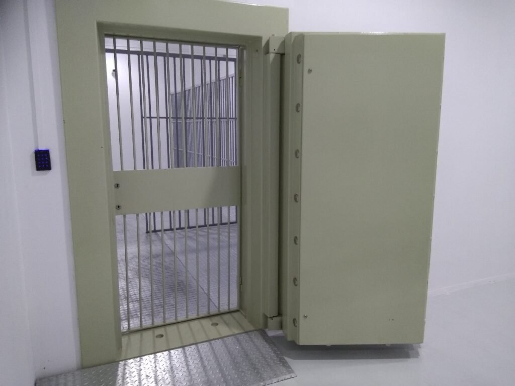 Cash Management - Transnational Lanka